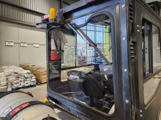 Cat Forklift Windshield Window Cab Glazing Glass Repair